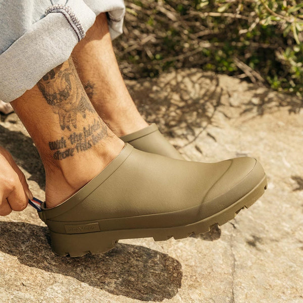 Mens - Bodega Clog - Military Olive – SeaVees